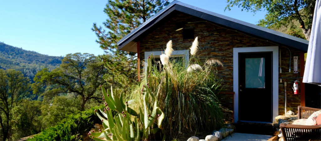 Yosemite Guest Houses | Stay, play, and explore Yosemite like never before.